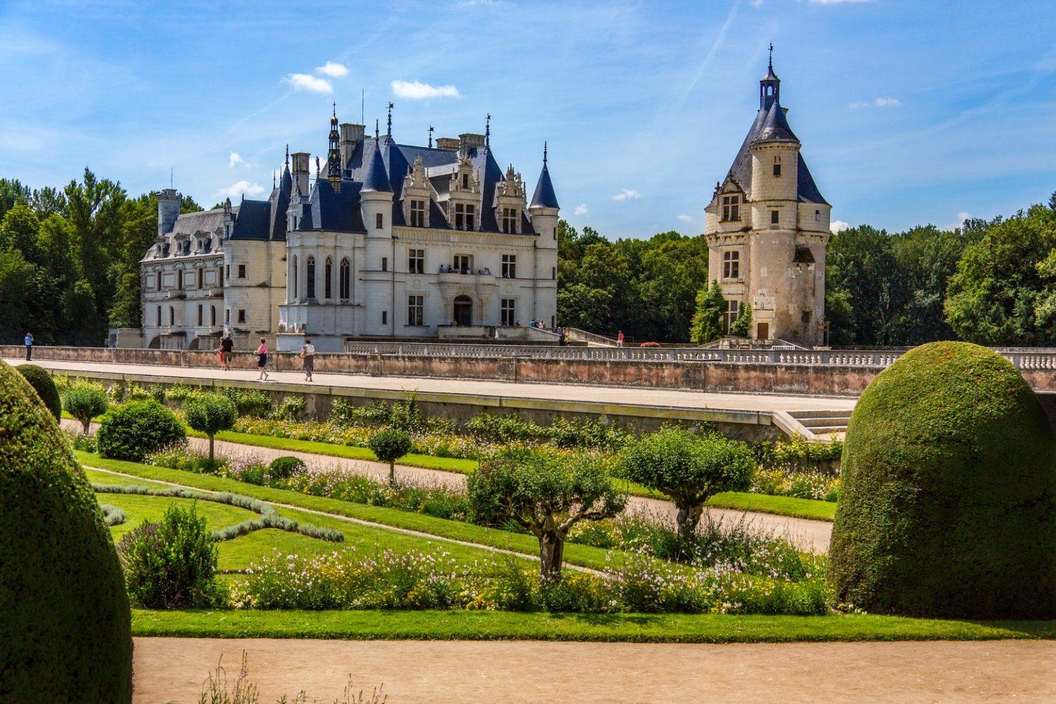 France in July - Perfect Paris, Nice & Provence Itinerary | Complete ...