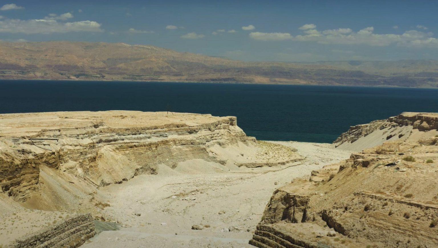 Dead Sea Jordan Guide: Float, Relax & Save Money in 2026 - Itinerary Expert