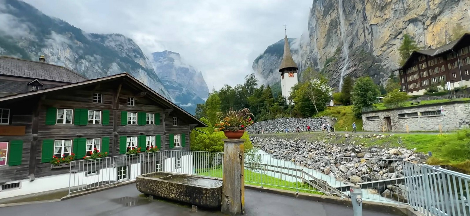 Switzerland in September 2026: Expert Guide & Family Route - Itinerary ...